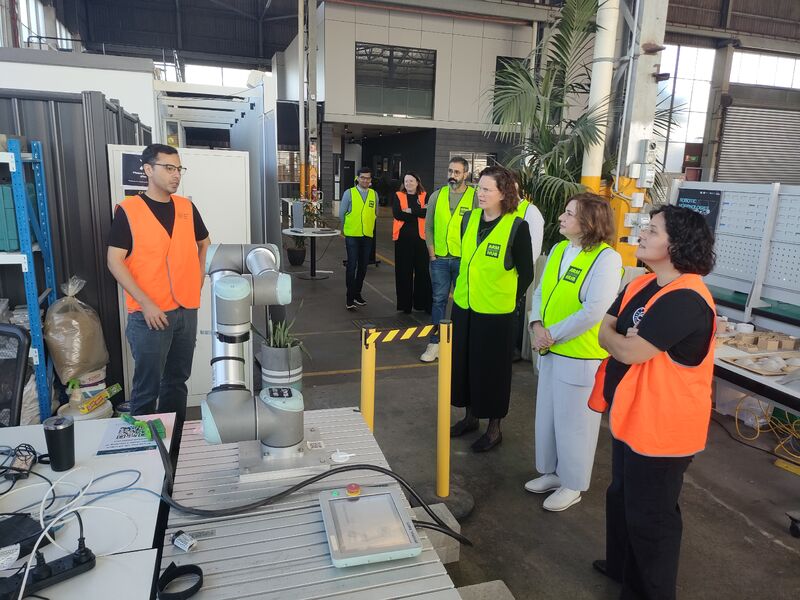 Australian Research Council visit to ARM Hub » Australian Cobotics ...